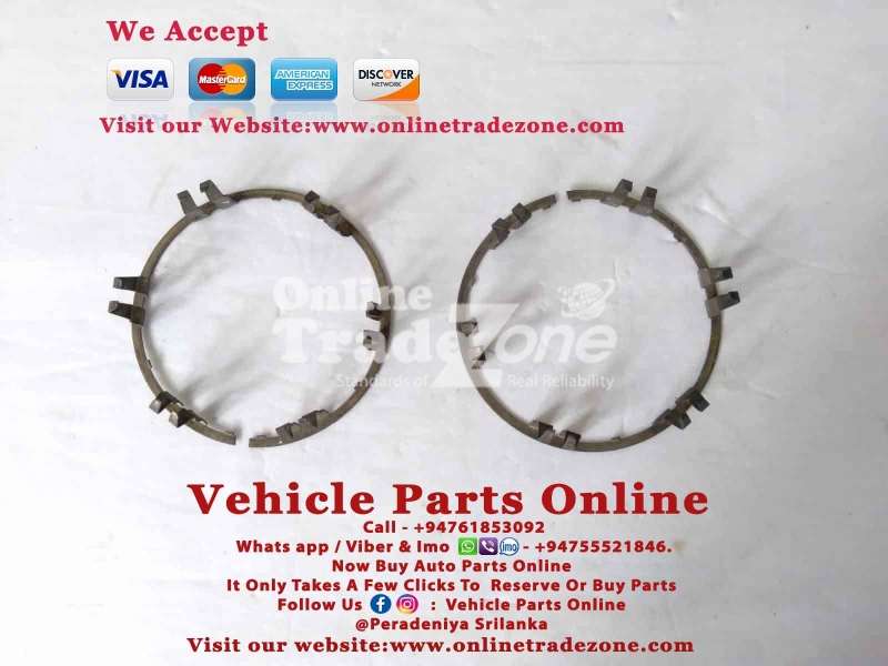 Mitsubishi Pajero Hub Cap Retainer Clip / Lock Ring - Online Trade Zone